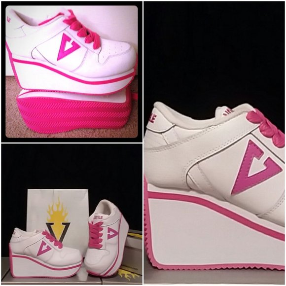 Volatile | Shoes | Iso Volatile White Pink Sneakers Size 959 | Poshmark